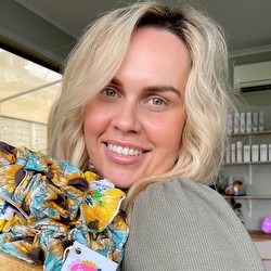 Stacey is Walking to Cure Brain Cancer!